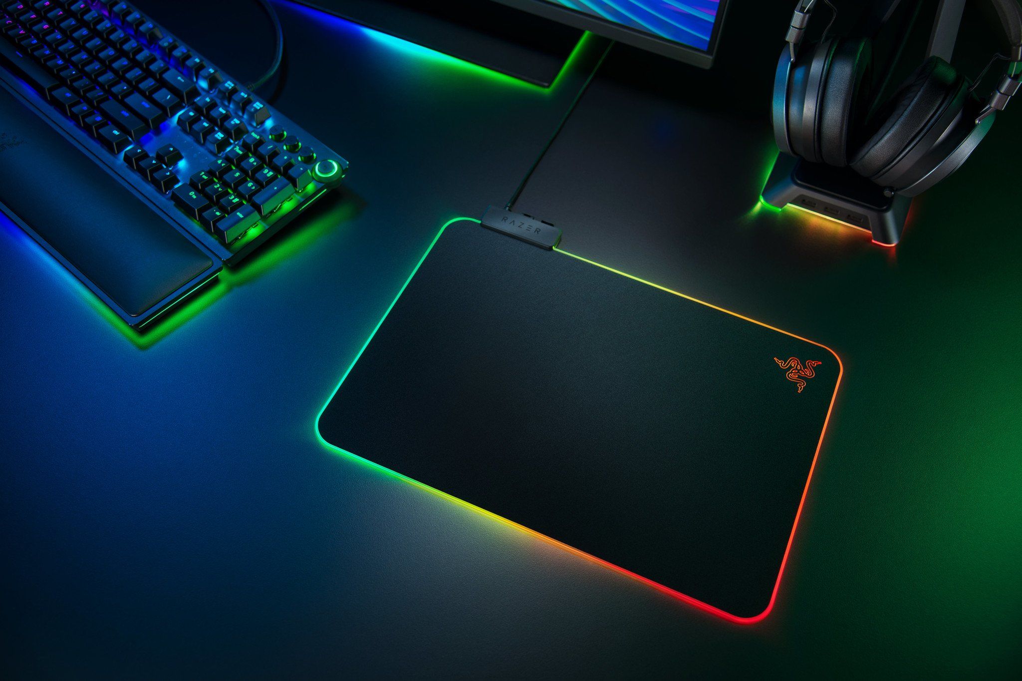 Razer Firefly V2 is a brighter and thinner RGB surface for your mouse ...