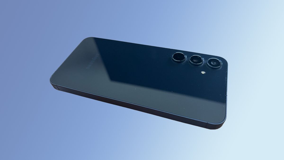 Samsung Galaxy A55 review: mid tier has never looked so high end ...