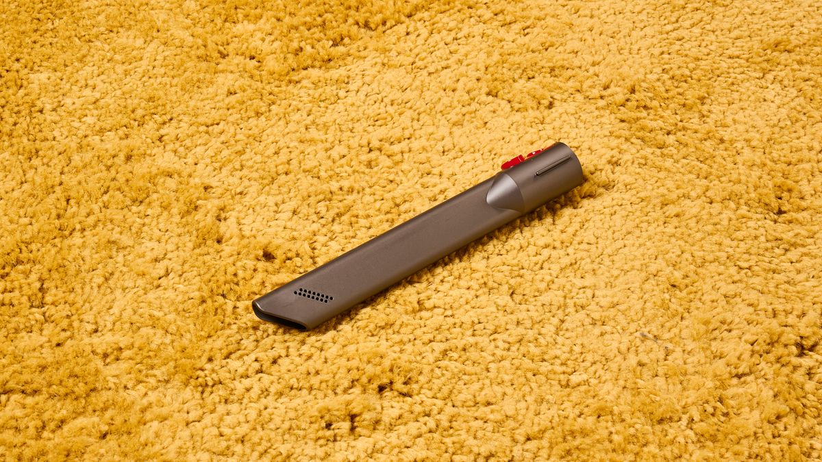 Dyson V15s Detect Submarine review: does Dyson's only vacuum-mop sink ...