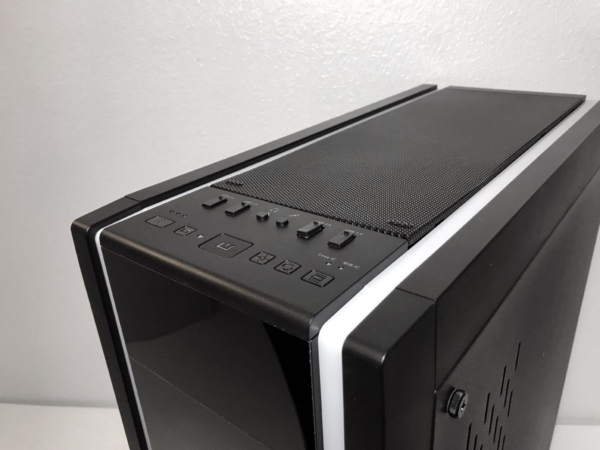 Enermax Saberay RGB Case Review: Missing the Mark - Tom's Hardware ...