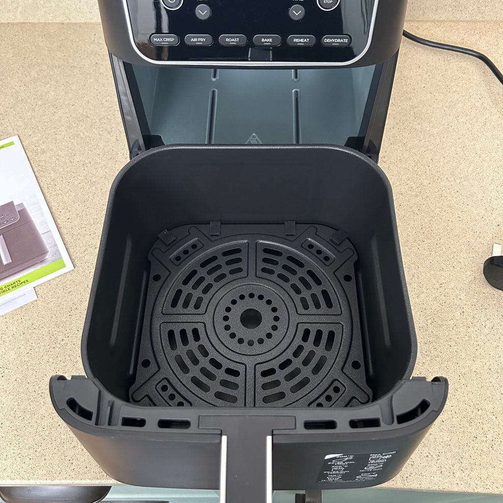 Ninja Air Fryer MAX PRO review: a compact air fryer with a roomy ...