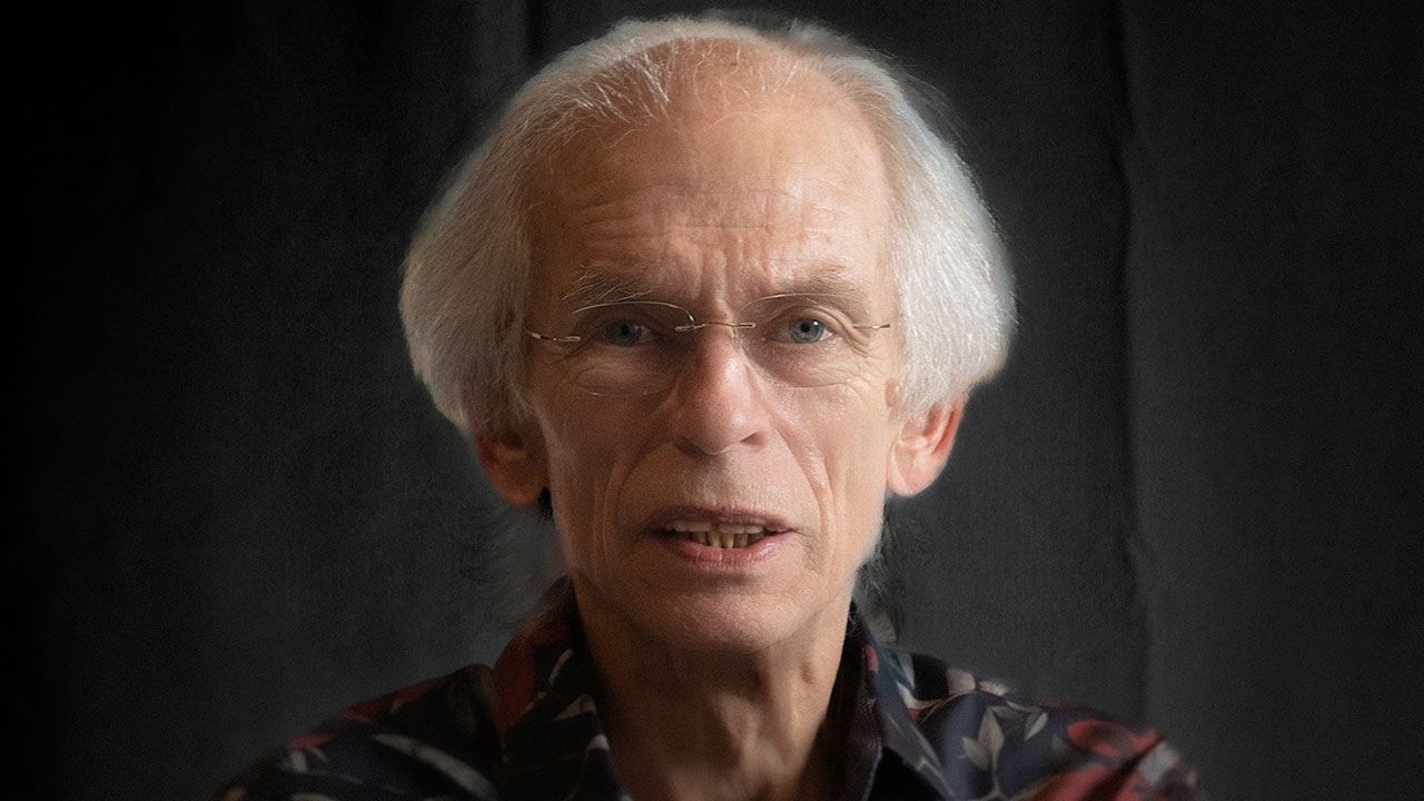 Steve Howe to release second Motif collection in November | Louder