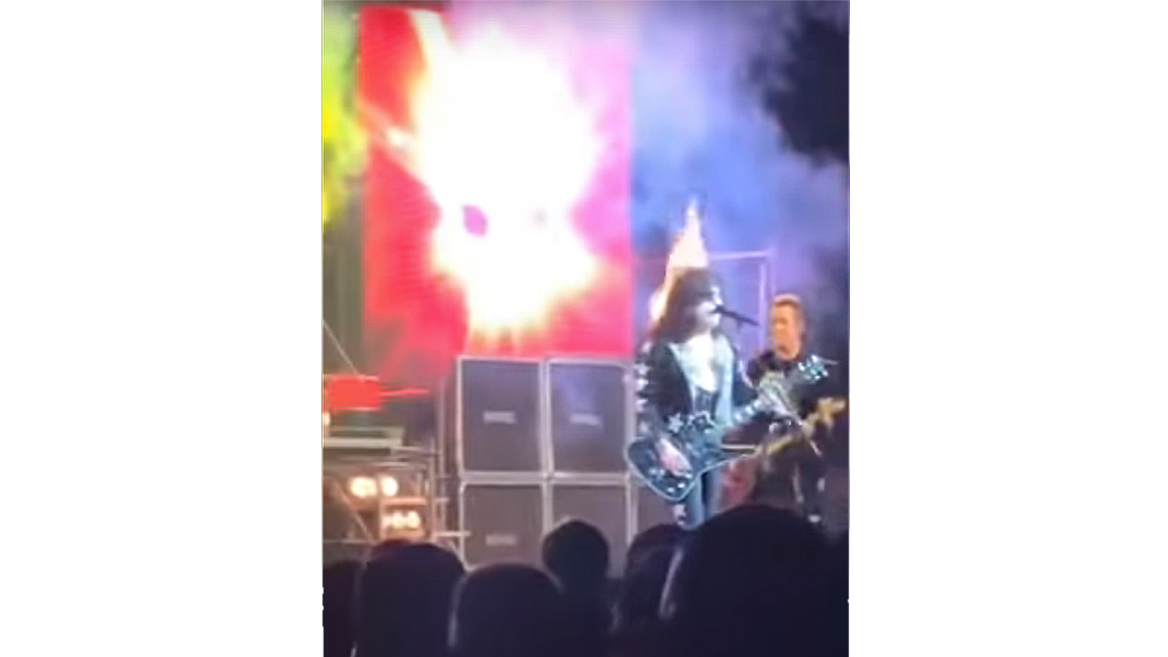 This guitarist’s hair caught on fire mid-gig - and he didn’t miss a ...