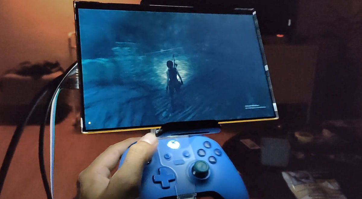 Raspberry Pi Gyroscopic Handheld Streams PC Games | Tom's Hardware