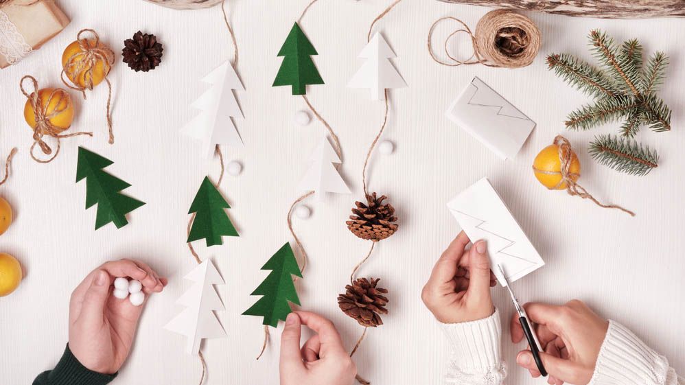 5 festive ways to decorate a Christmas tree | Tom's Guide