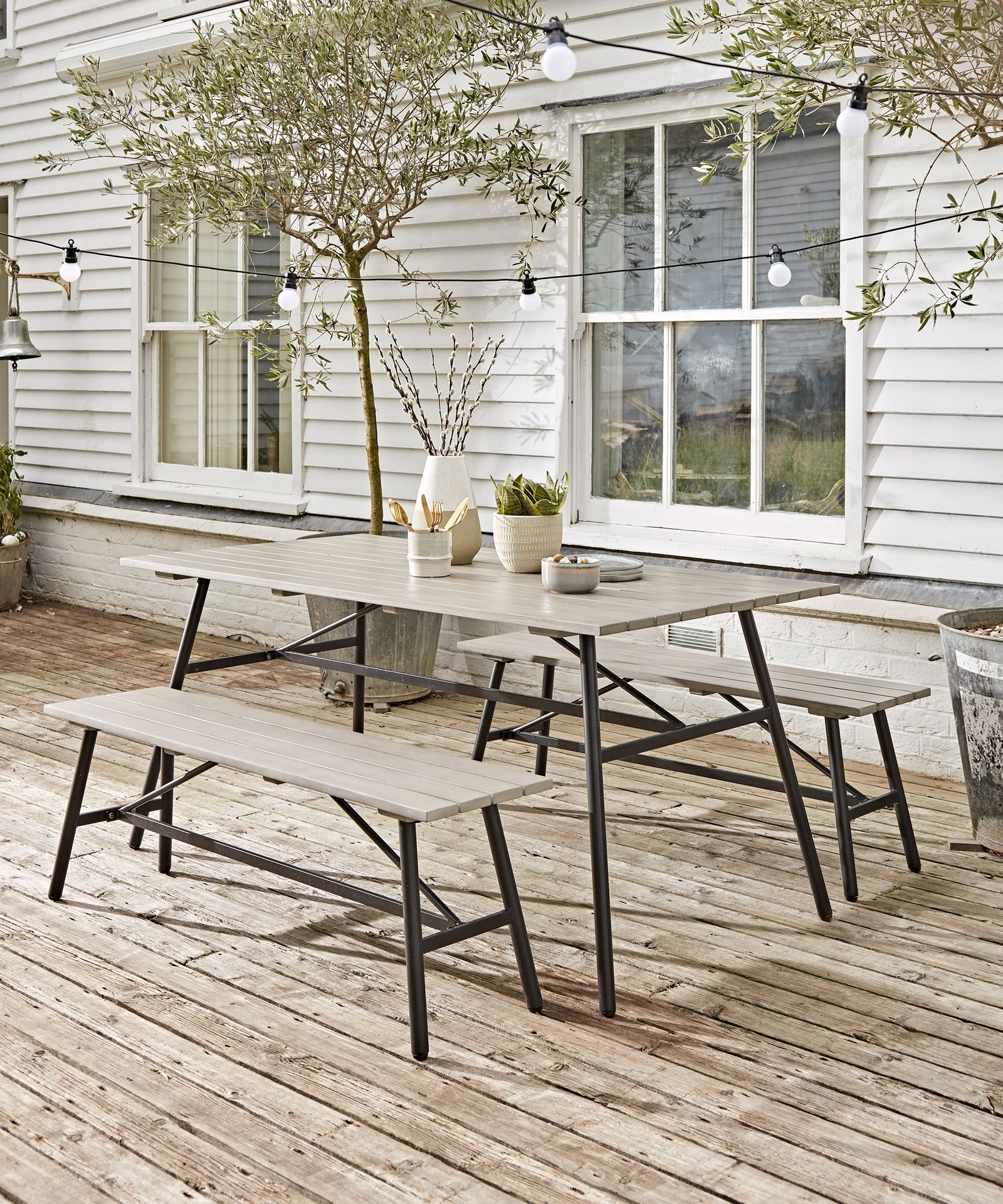 Small deck ideas: 15 designs for tiny spaces | Homes and Gardens