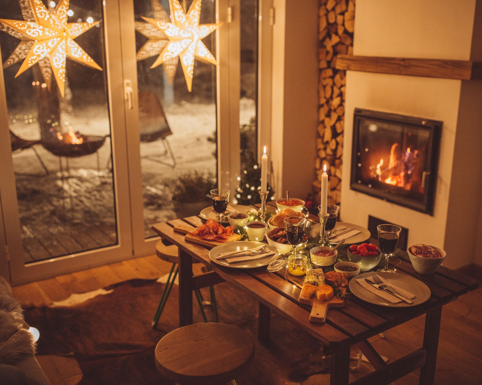 6 cottagecore Christmas decorating ideas designers swear by | Real Homes