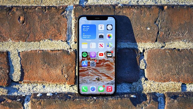 The iPhone 12 mini is actually good — here's why | Tom's Guide