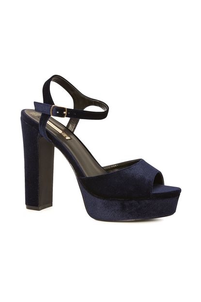 Primark Coats and Lingerie: Everything You Need For AW16 | Marie Claire UK