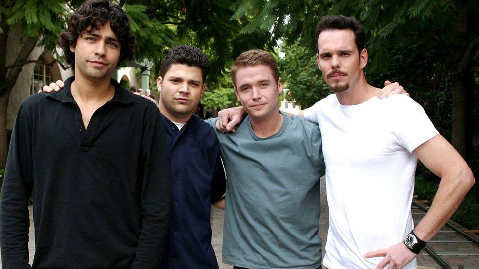 32 TV Theme Songs By Famous Musicians | Cinemablend
