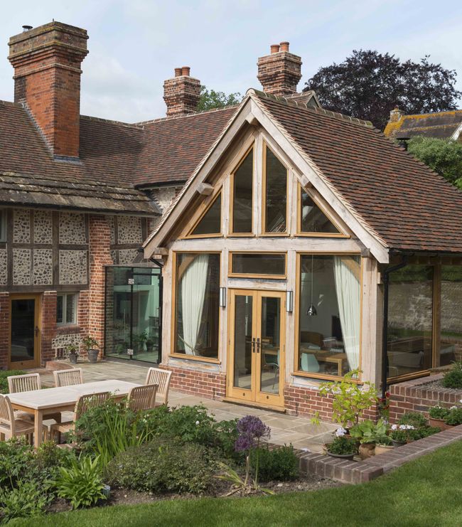 Oak Frame Extensions: The Expert Guide | Homebuilding