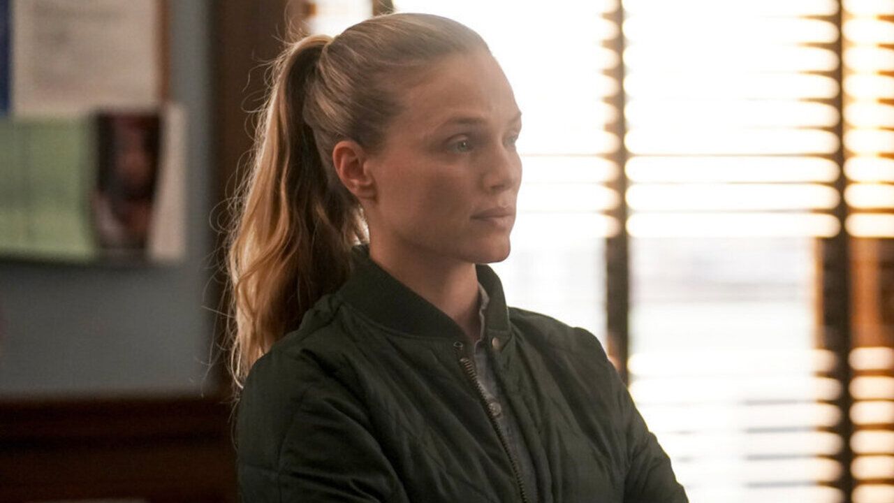 Chicago P.D. Showrunner Talks Upton's Obsession With Sean And Obstacles ...