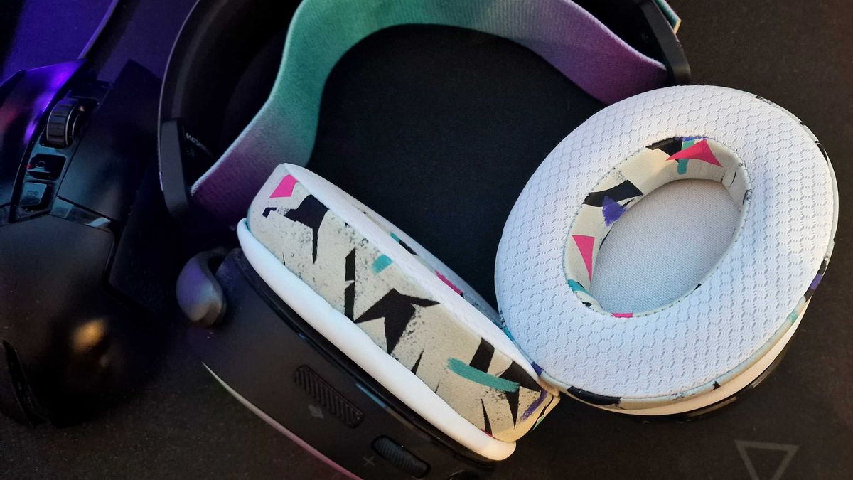 Cooling gel ear pads are the cheap gaming headset upgrade I never knew ...