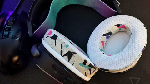 Cooling gel ear pads are the cheap gaming headset upgrade I never knew ...