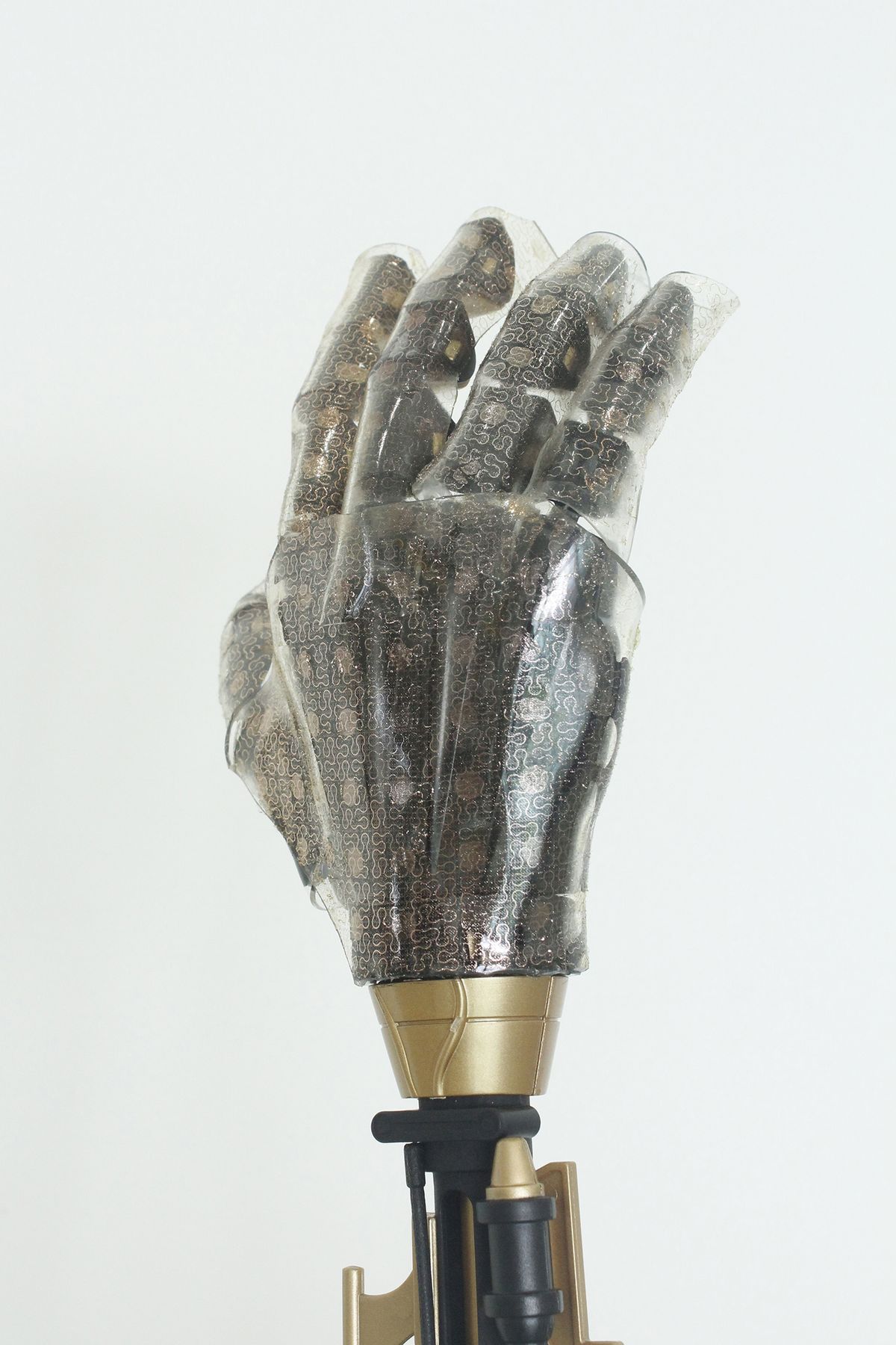 New 'Smart Skin' Could Make Prosthetics More Like Real Limbs | Live Science