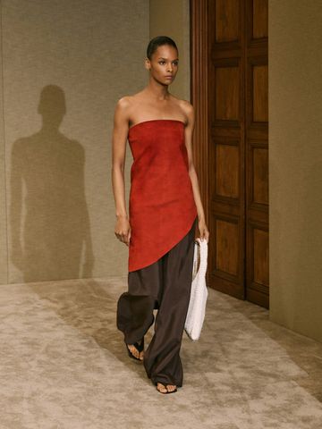 Massimo Dutti Predicts Sumptuous Minimalism for Summer 2025 | Who What Wear
