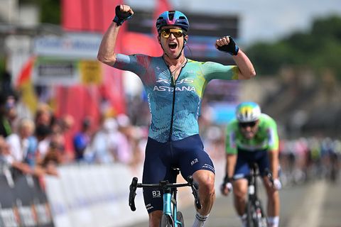 Boucles de la Mayenne: Aaron Gate outpowers Pierre Latour to clinch ...
