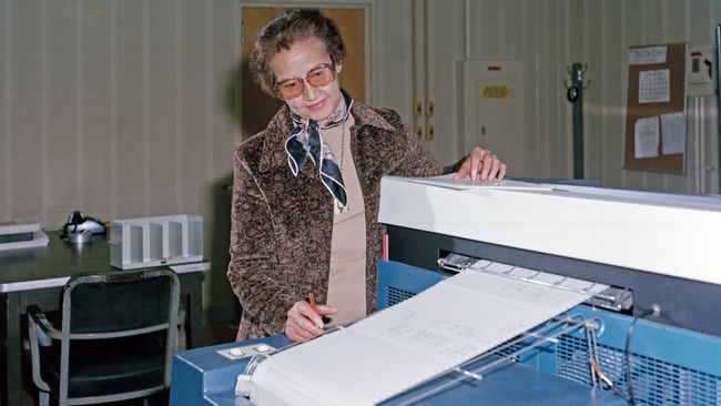 Katherine Johnson, pioneering NASA mathematician of 'Hidden Figures ...