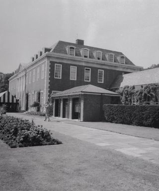 Love The Diplomat? Here's a History of Winfield House | Homes and Gardens