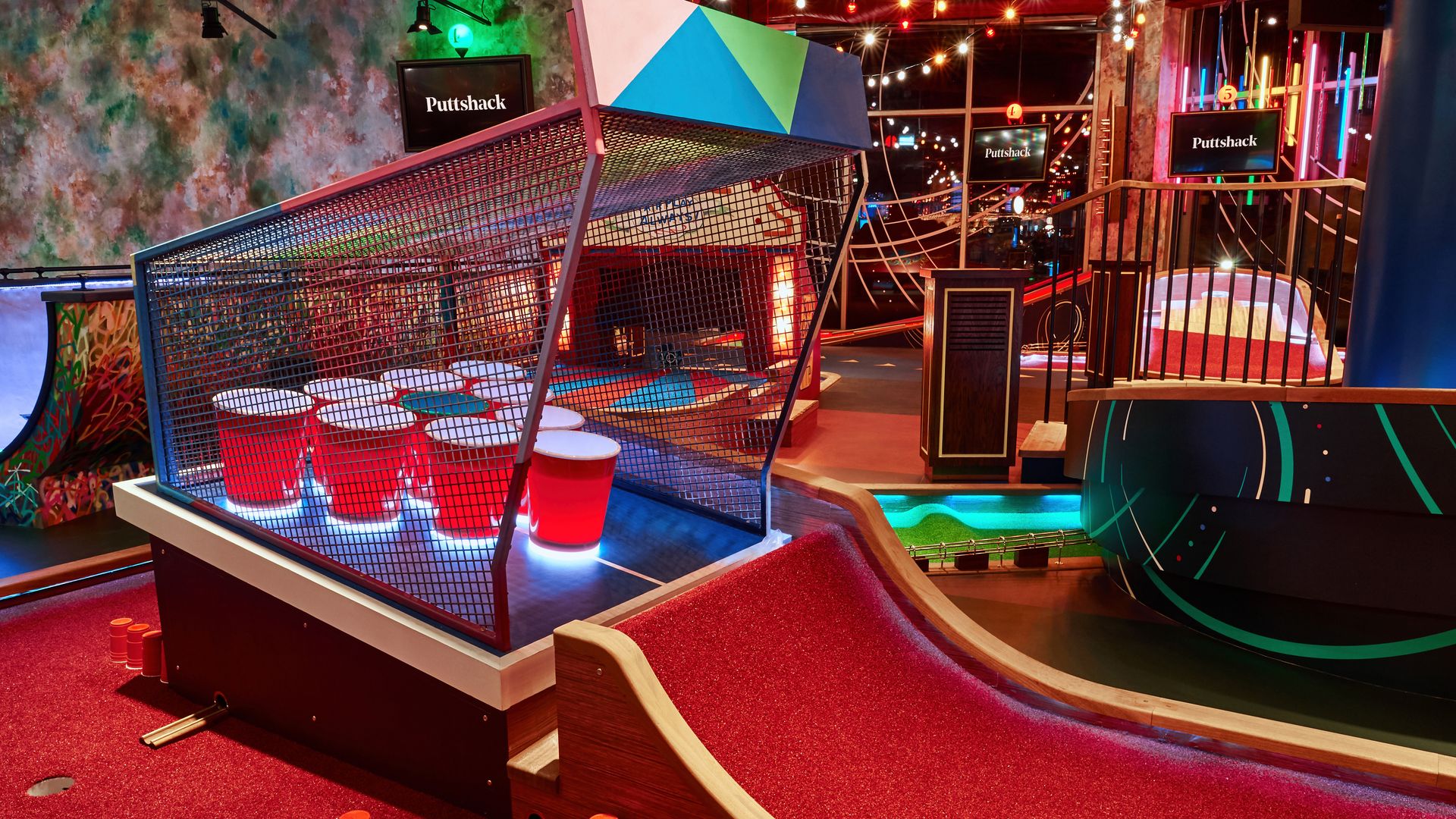 Puttshack is a brand new super hi-tech mini golf experience in London | T3