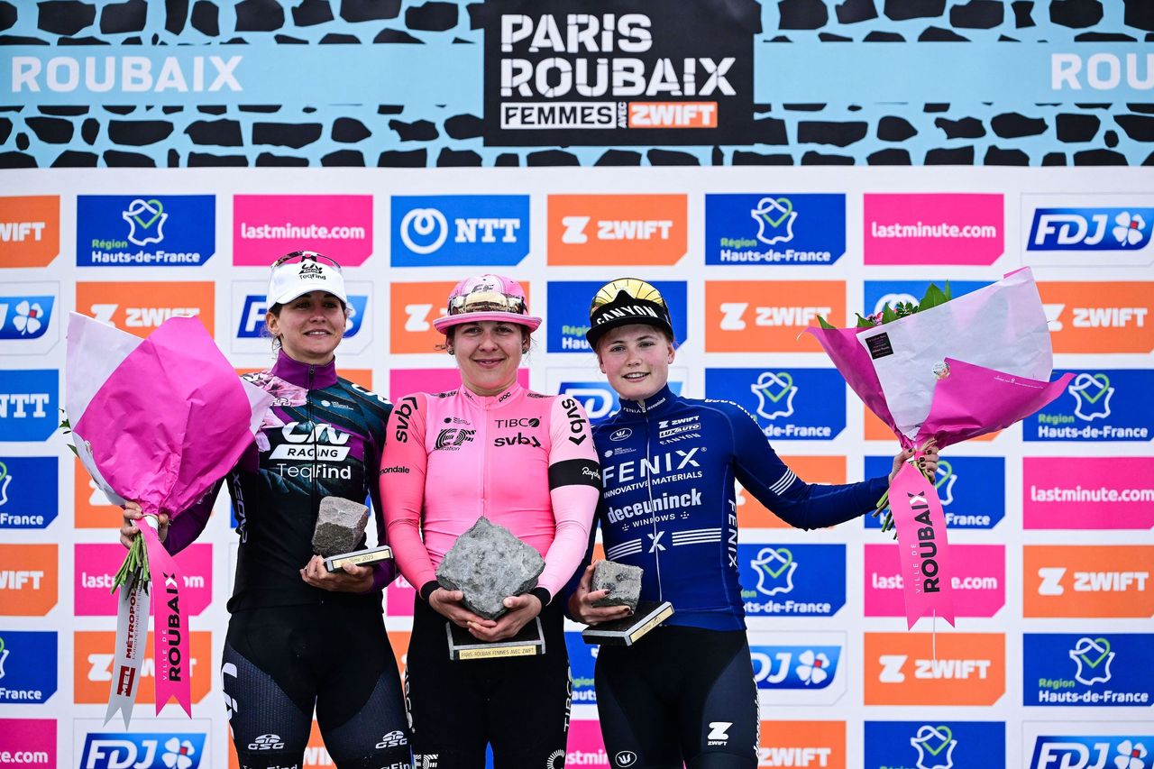 Two days in hell: The best images from Paris-Roubaix and Paris-Roubaix ...