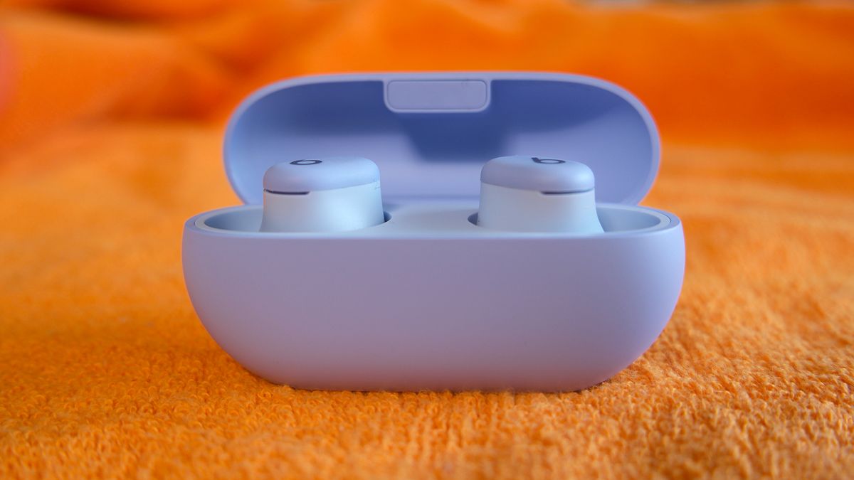 Beats Solo Buds review: Small case, less waste, balanced bass | Android ...