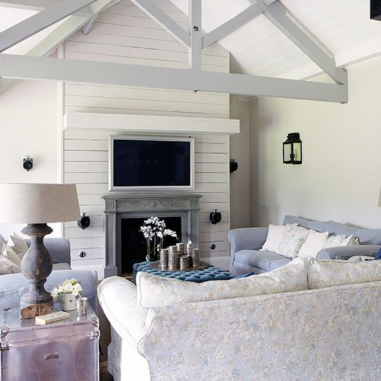 Step inside this gorgeous Hertfordshire barn | Ideal Home