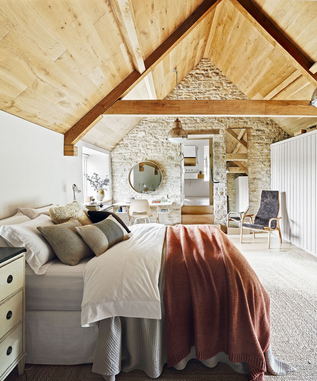 Bedroom ceiling ideas: 12 designs for an inspiring sleep space | Homes ...