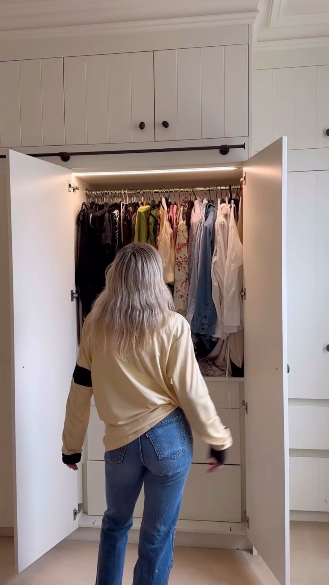 9 Declutter Wardrobe Tips for a Professional-Grade Clean Out | Who What ...