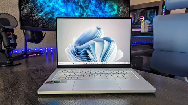 ASUS ROG Zephyrus G14 (2024) review: The best 14-inch gaming laptop ...