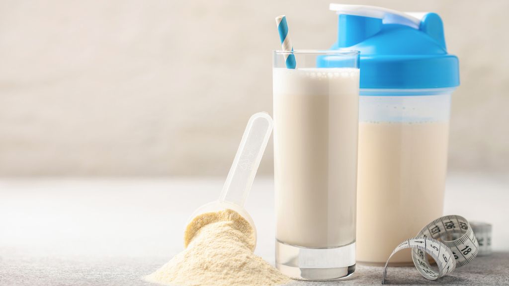 Best protein powders for weight loss 2022 to help you feel full | Fit&Well