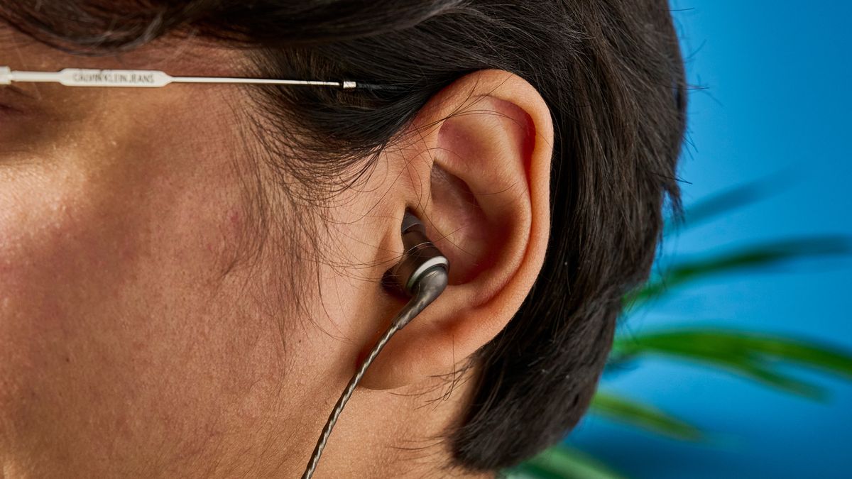 SoundMagic E80D review | Tom's Guide