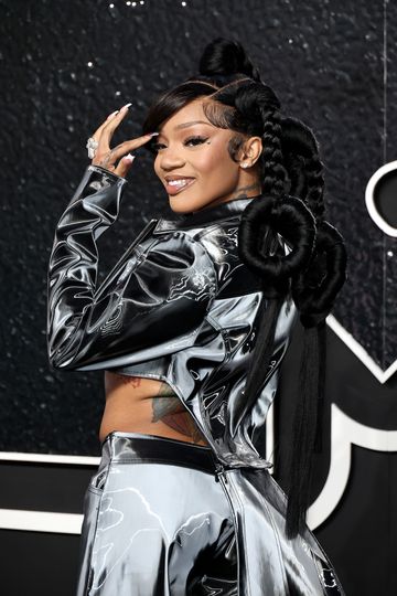 Every Stunning Beauty Look From the 2024 VMAs | Who What Wear