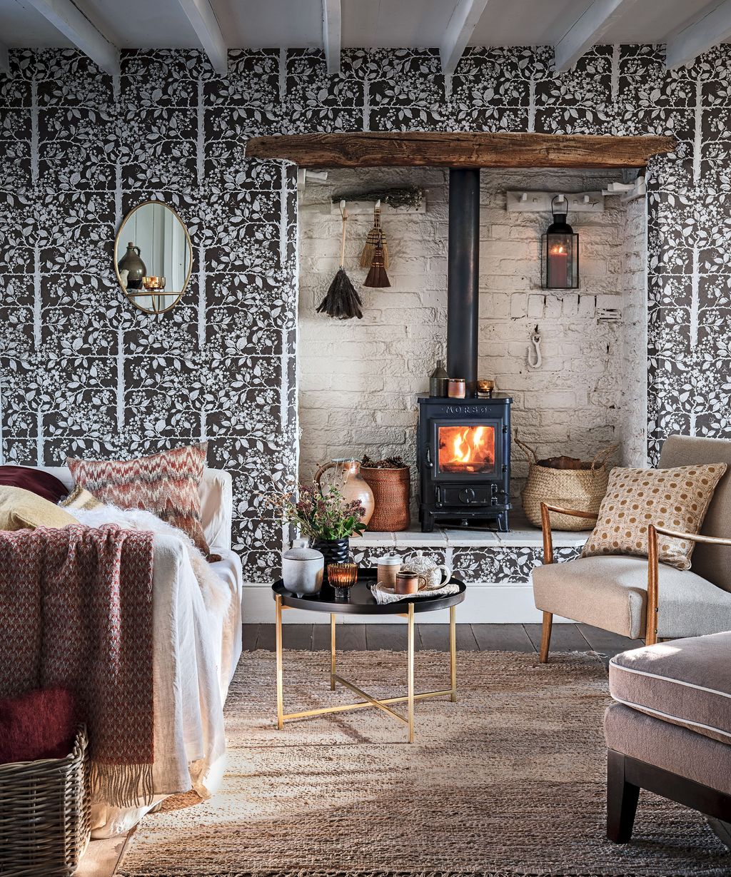 Wood burner ideas: 12 cozy designs and expert installation tips | Homes ...