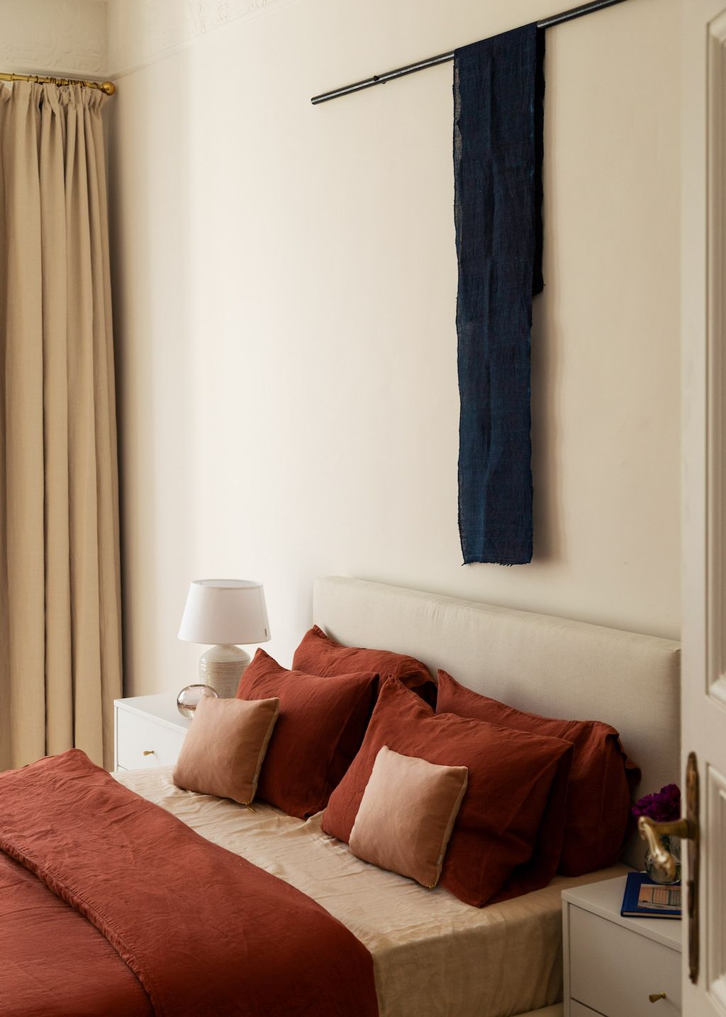 The best colors for small bedrooms as chosen by color experts and ...