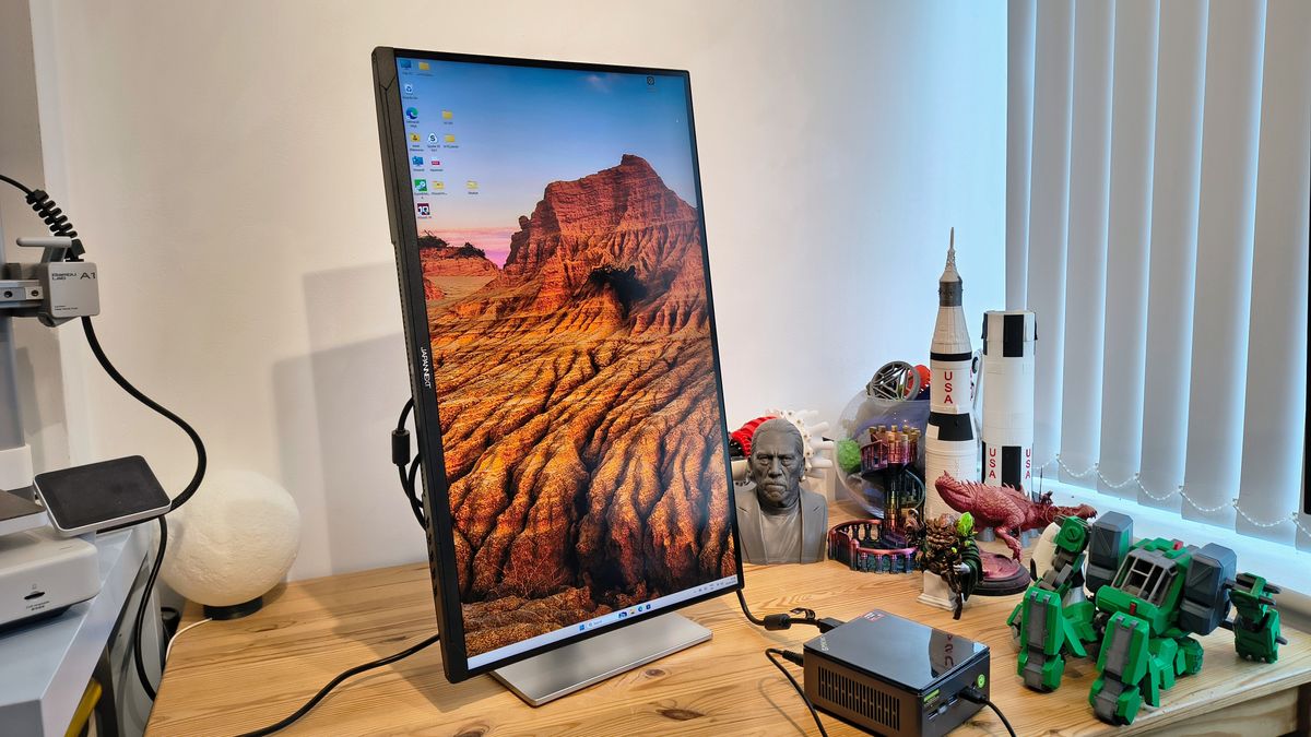 JapanNext 27in 5K monitor review | TechRadar