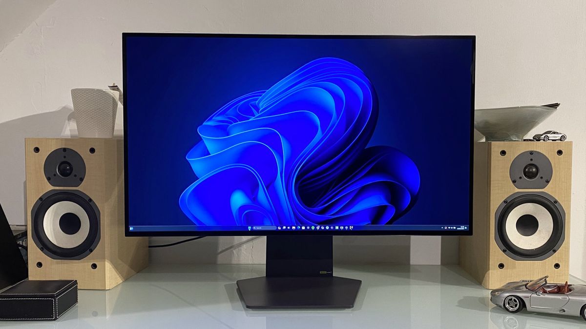 LG UltraGear 32GS95UE OLED gaming monitor review | PC Gamer