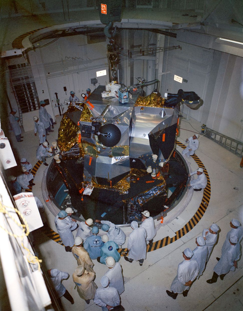 The Apollo 10 Mission: NASA's Lunar Landing Dress Rehearsal in Photos ...