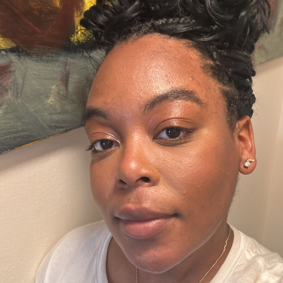 The 20 Best Luxury Perfumes for Her, According to Fragrance Experts ...