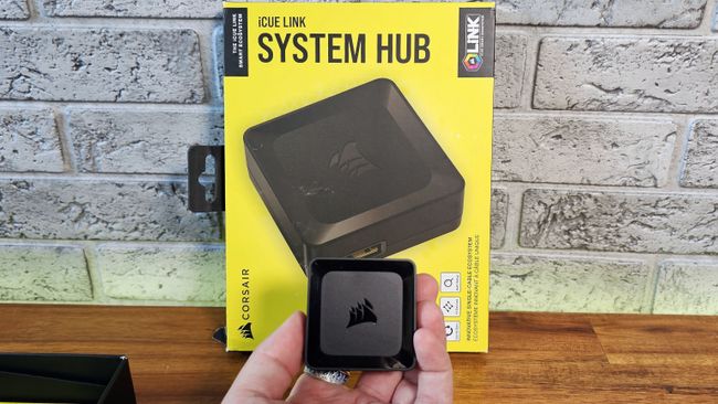 Hands-On: Corsair's iCue Link Brings USB-Like Connectivity to Cooling ...