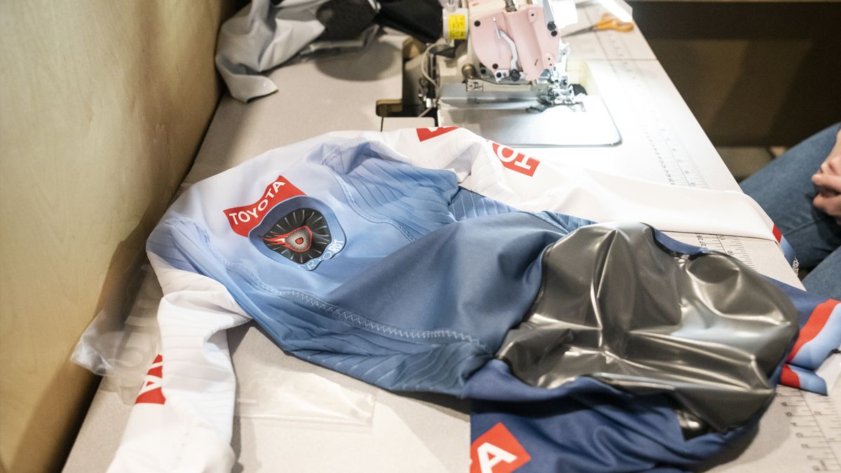 Nopinz Flow Suit review: Made-to-measure race kit using 3D tech ...