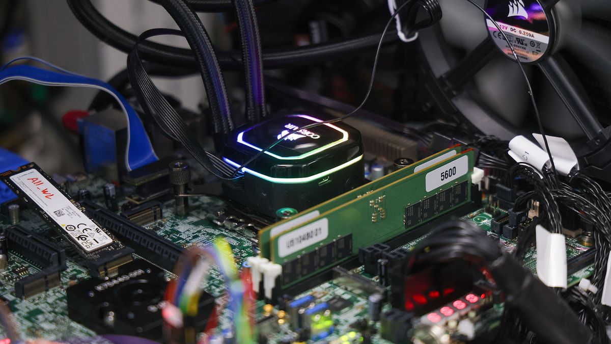 Inside Intel: here's what goes into making a cutting-edge gaming CPU ...