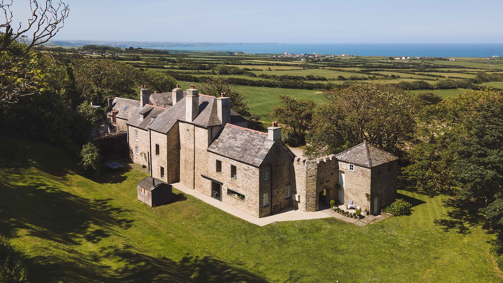 Properties of the week: properties in spectacular settings | The Week