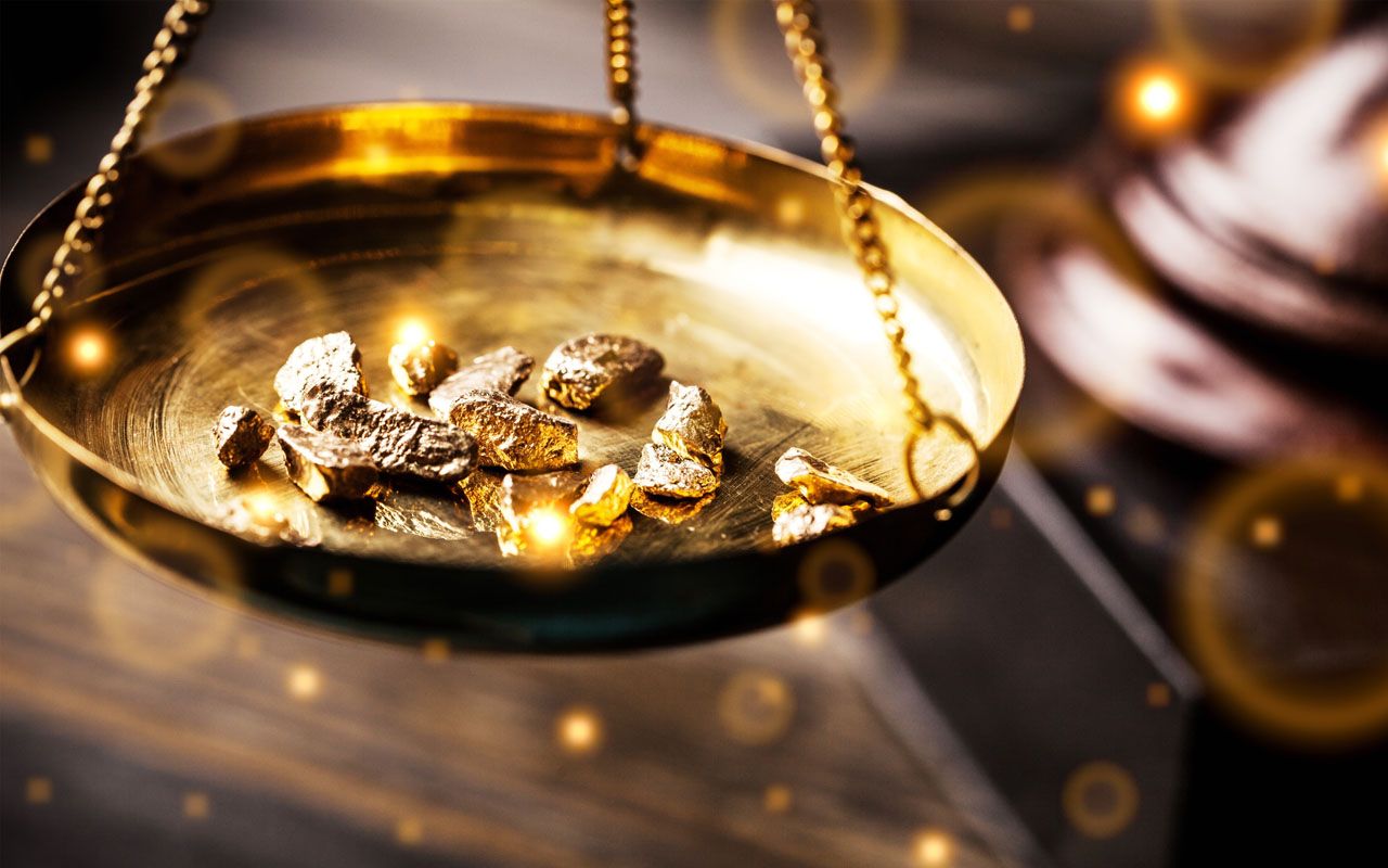 Is Investing In Gold Worth It? How Gold Prices Have Changed | Kiplinger