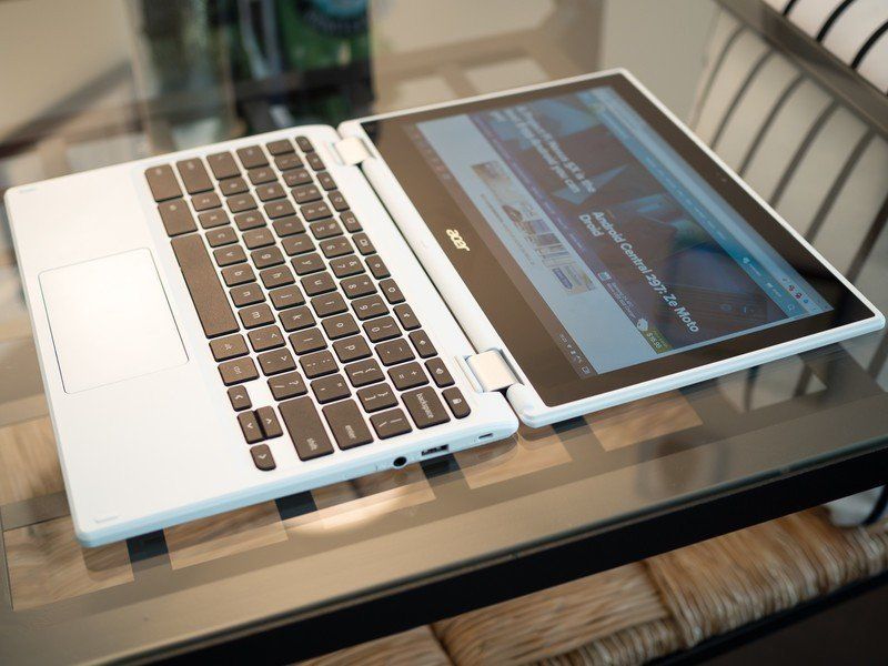 Acer Chromebook R11 review: Solid laptop, mediocre convertible ...