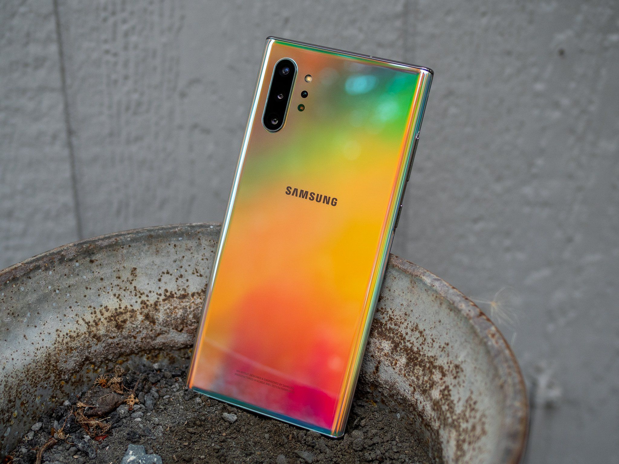 Samsung should treat every Galaxy phone with the same respect it has ...