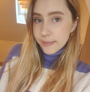 Who is Love Island's Chloe Burrows and what's she been up to? | My ...