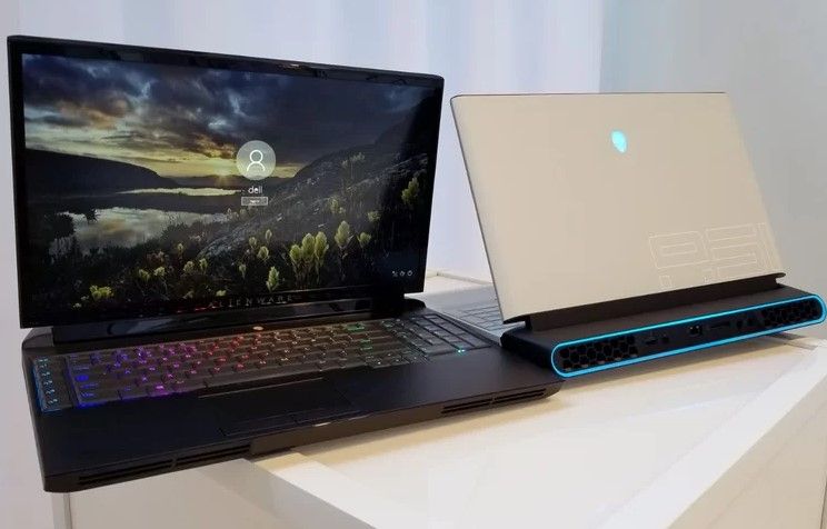 A Sneak Peek at Alienware Area 51-m's Insides | Tom's Hardware