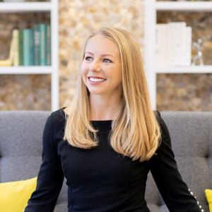 How to cut down on alcohol, according to nutritionists | Woman & Home