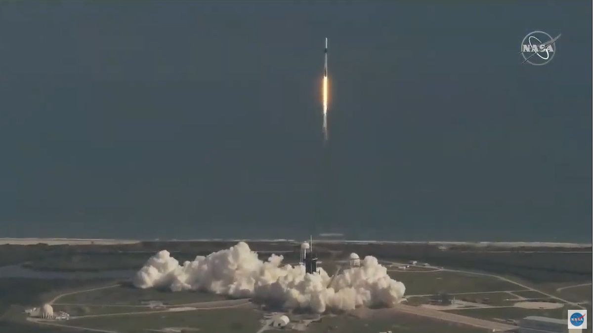 SpaceX launches upgraded Dragon cargo ship to space station, aces ...